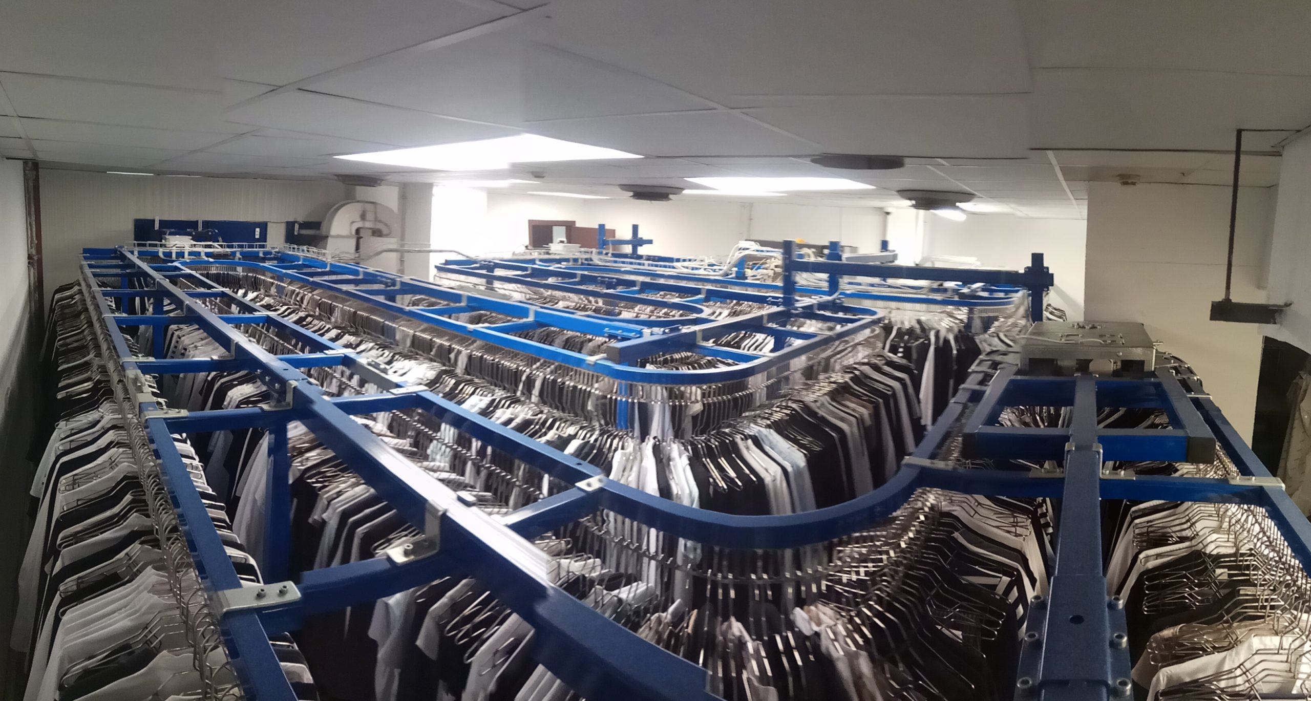 Dispensación automatizada de prendas de Metalprogetti | Boaya